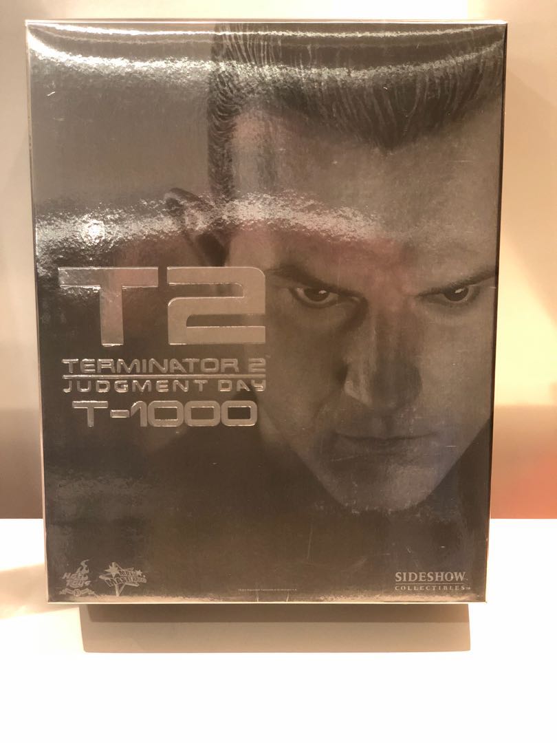 T1000 from Hottoys, Hobbies & Toys, Toys & Games on Carousell