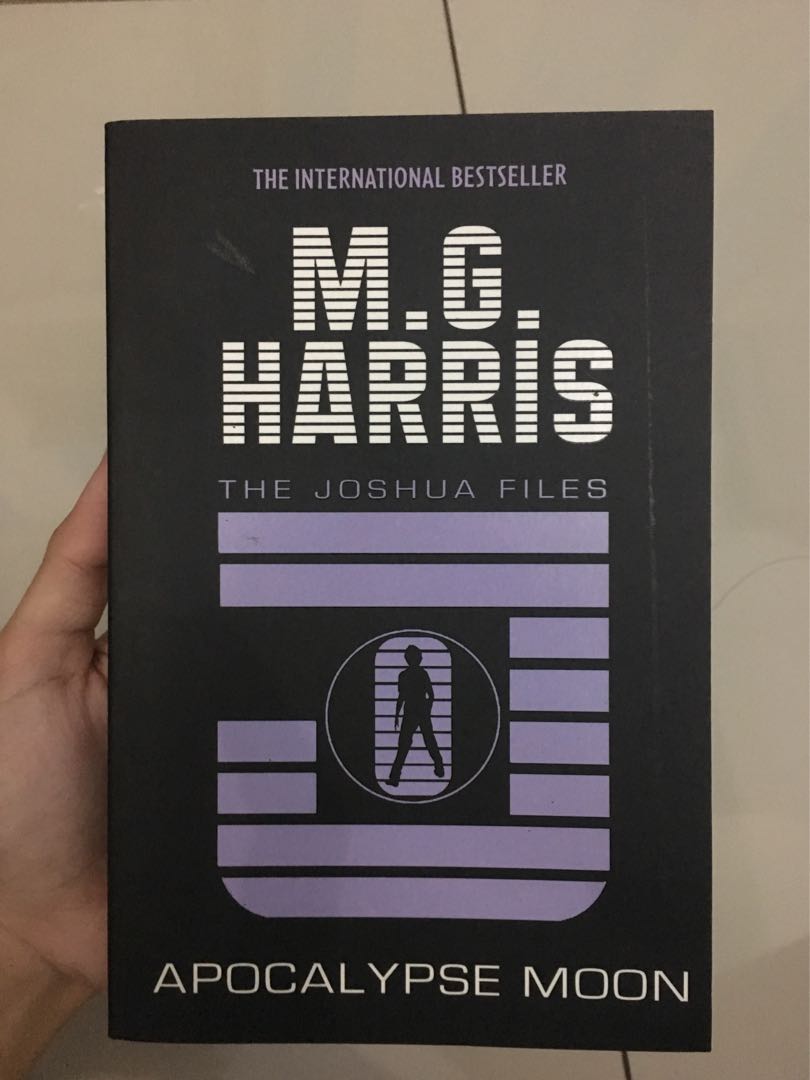 M. G. Harris Apocalypse Moon (The Joshua Files #5), Buku & Alat Tulis ...