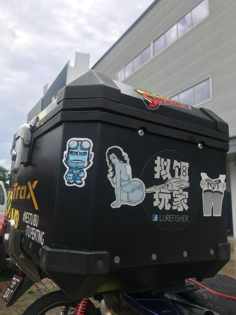Trax box and base plate , 38 litre box, Motorcycles, Motorcycle ...