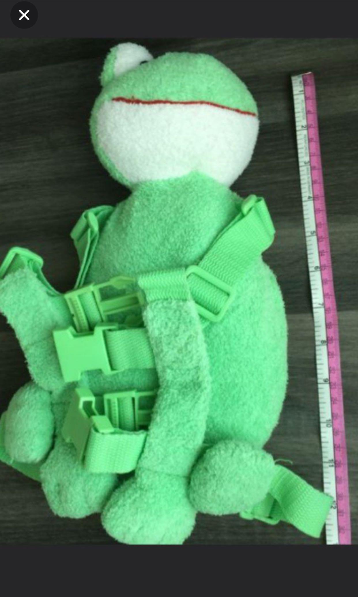 Goldbug buddy frog harness anti lost strap link, Babies & Kids, Going ...