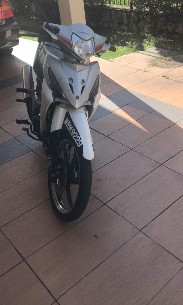 honda wave ultimo 125x (2008), Motorbikes on Carousell