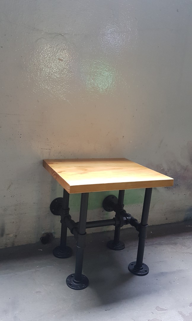 [Metal pipe] side table/small stool with solid wood top, Furniture ...
