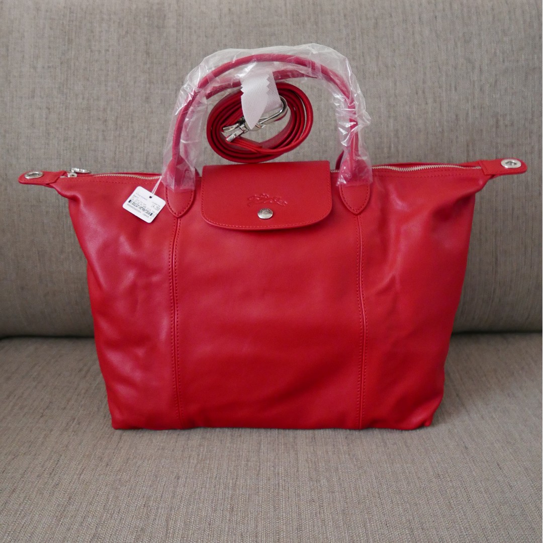 Authentic Longchamp Le Cuir Medium SH Bag Red with Tag and Receipt ...