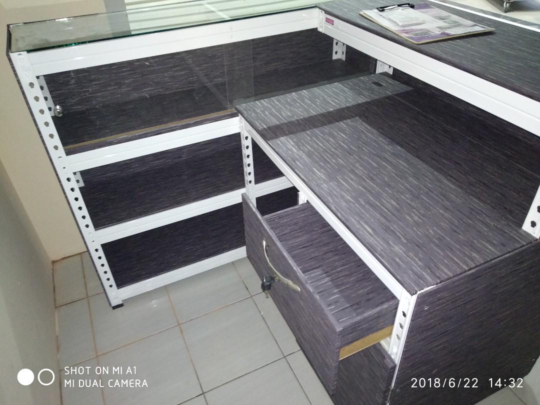 L Shape Boutique Counter ( Boltless ) Custom Made, Furniture & Home ...