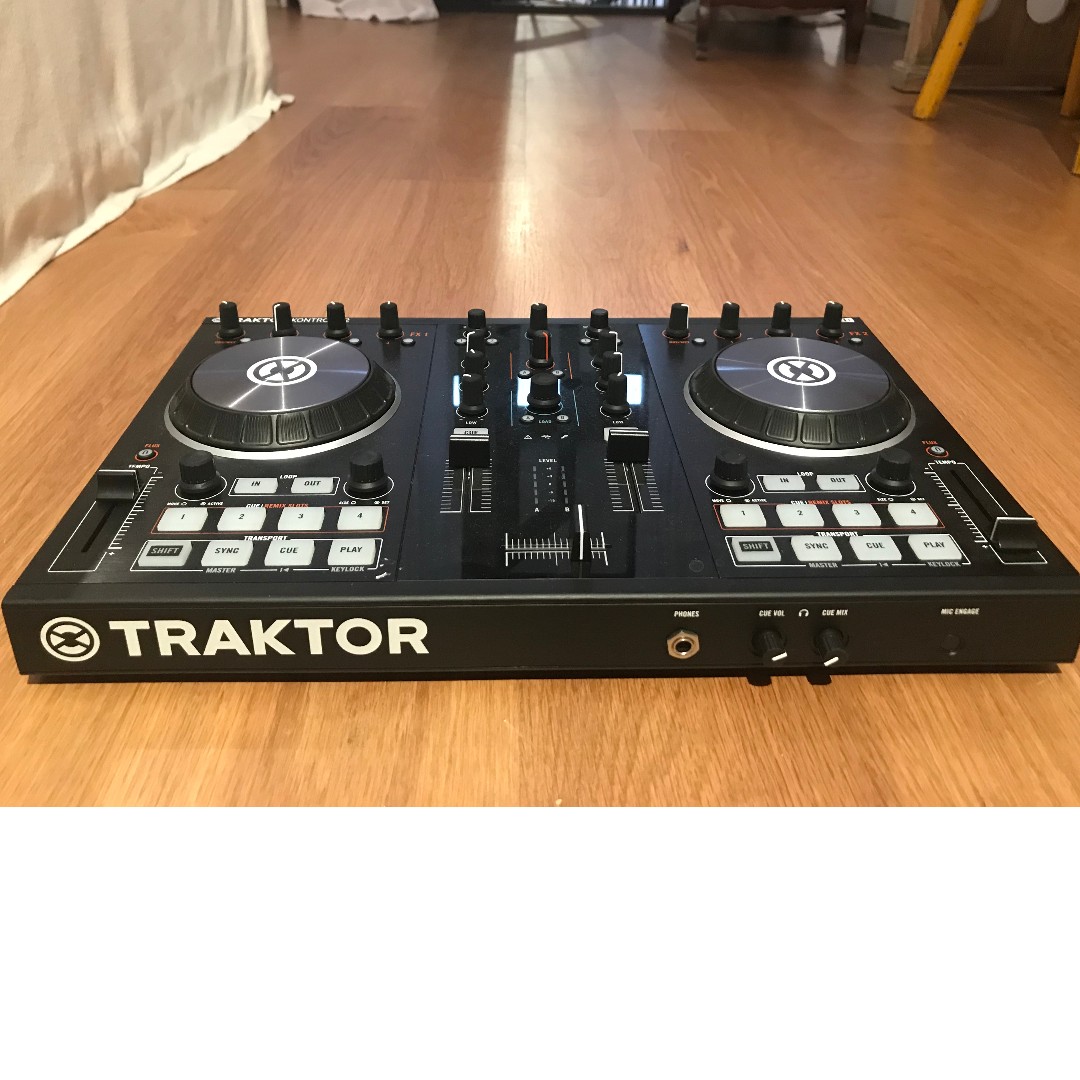 traktor s2 mk2 dj controller
