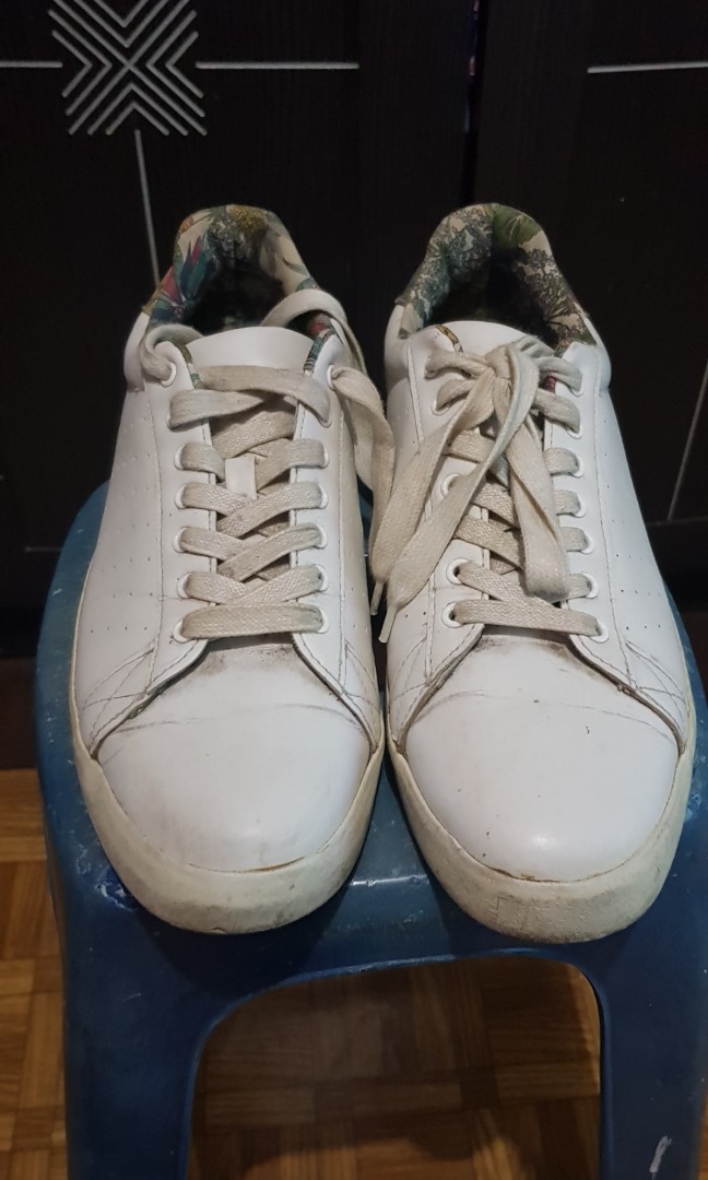 Sepatu zara putih, Fesyen Pria, Sepatu di Carousell