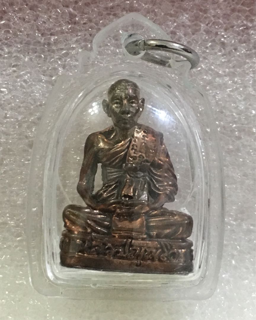 Thai Amulet (LP Liew roop lor) BE 2539, Hobbies & Toys, Memorabilia ...