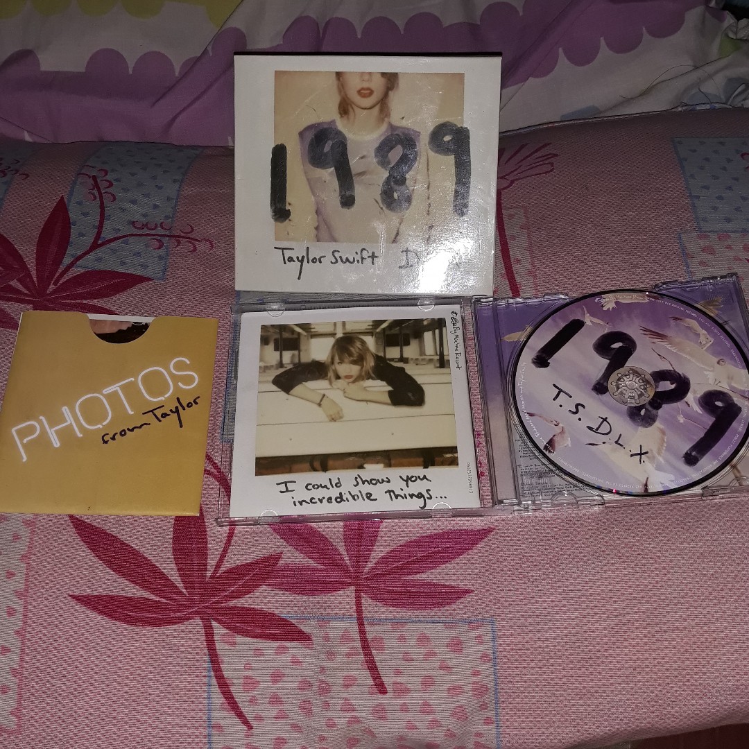 1989 Deluxe Taylor Swift, Hobbies & Toys, Music & Media, Vinyls on ...