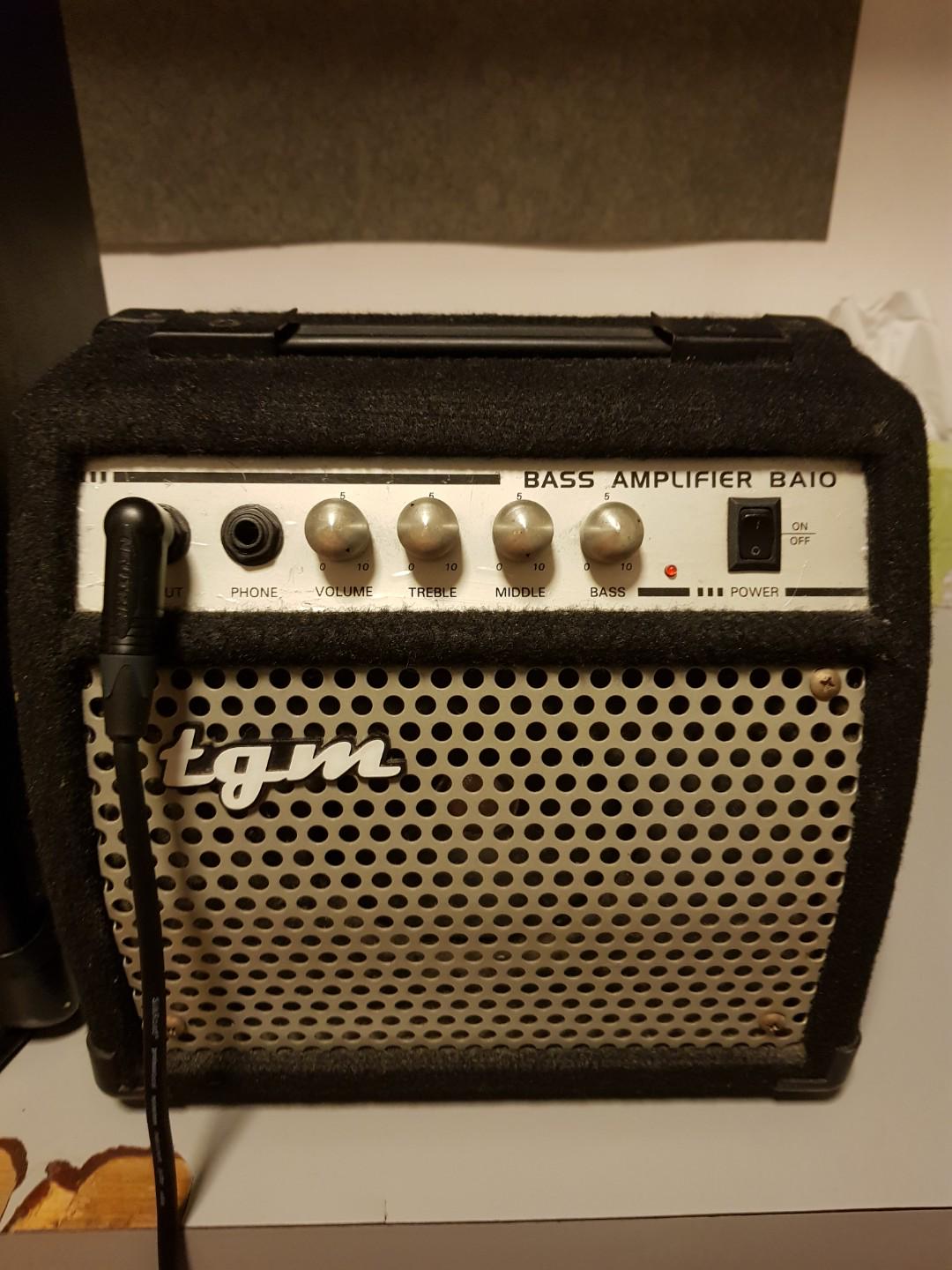 Bass Guitar Amp, Hobbies & Toys, Music & Media, Musical Instruments on ...