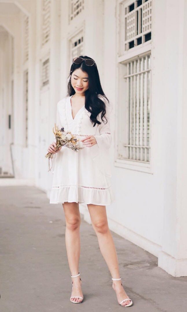 Pippa Bell Sleeve Dress, Women's Fashion, Tops, Sleeveless on Carousell