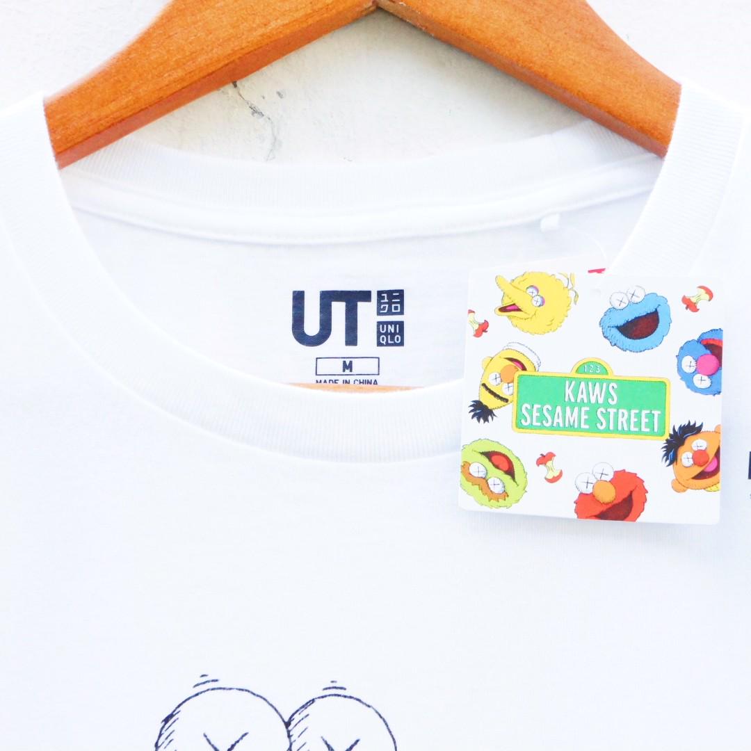 Uniqlo KAWS Sesame Street Elmo Supreme Bape Champion Stussy, Fesyen ...