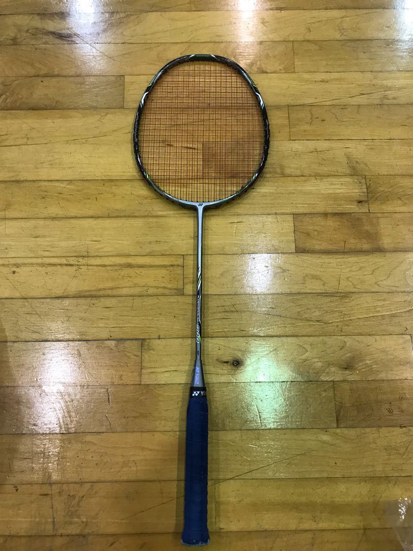 YONEX NANORAY 900, Sports Equipment, Sports & Games, Racket & Ball ...
