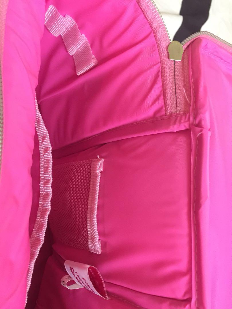 Hello kitty beg, Women's Fashion, Bags & Wallets, Purses & Pouches on ...