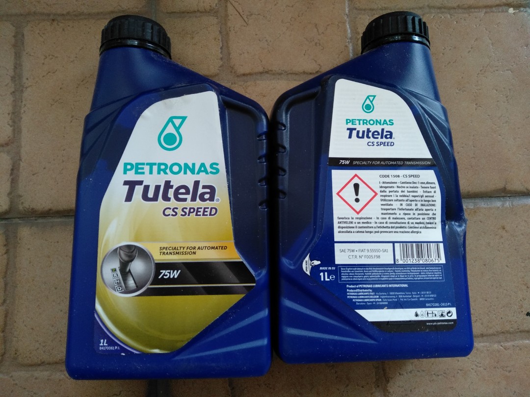 Tutela Selespeed Oil Alfa Romeo, Car Accessories, Accessories on Carousell