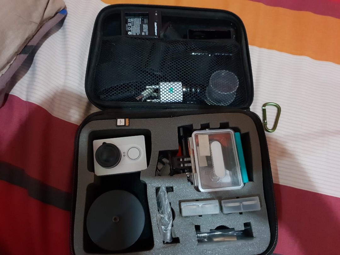 Xiaomi Yi jarang pakai, Fotografi di Carousell Xiaomi Yi jarang pakai, Fotografi di Carousell