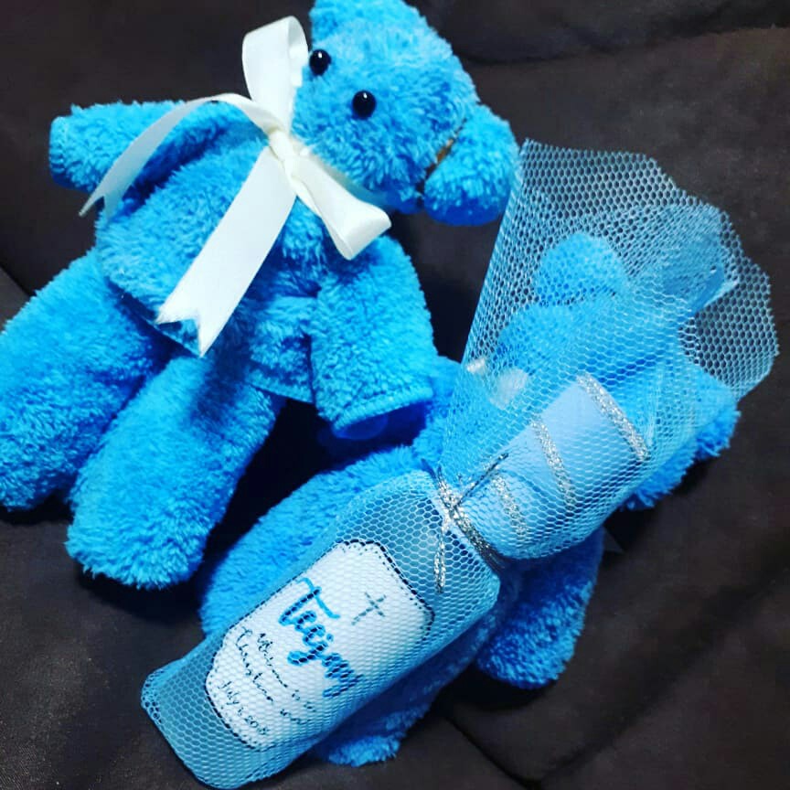 50ml perfume and bear shaped towel for souvenir, Hobbies & Toys ...