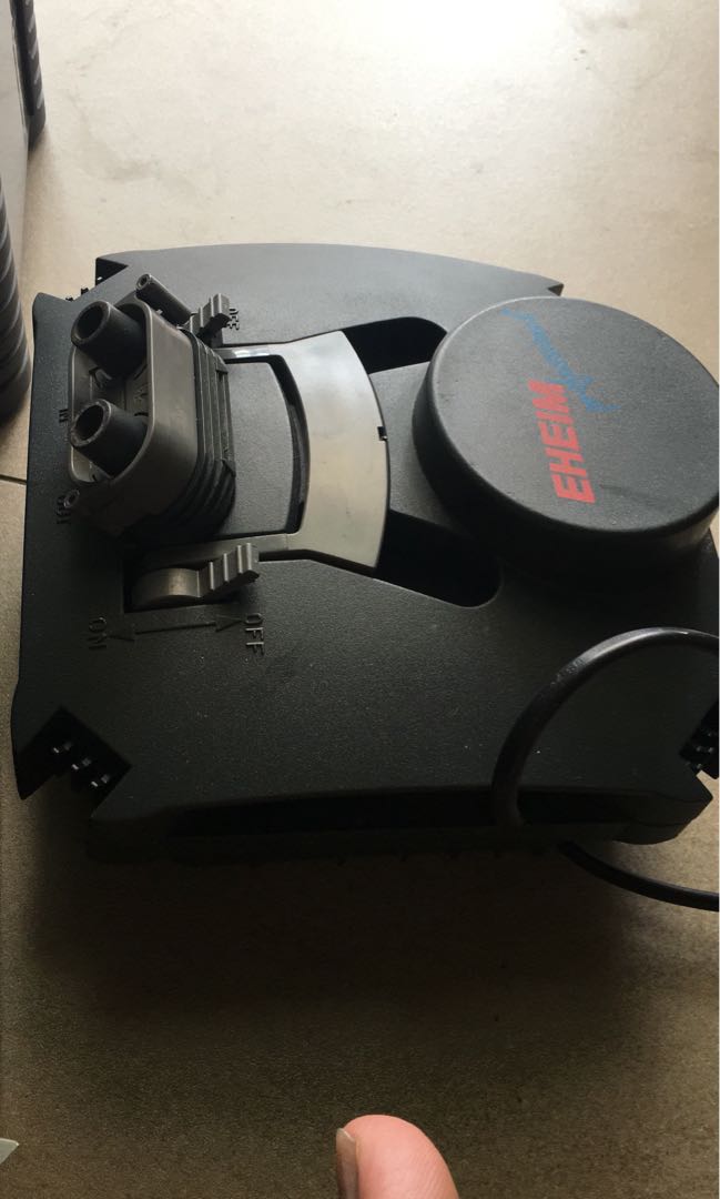 Eheim 2224 canister filter, Pet Supplies, Homes & Other Pet Accessories ...