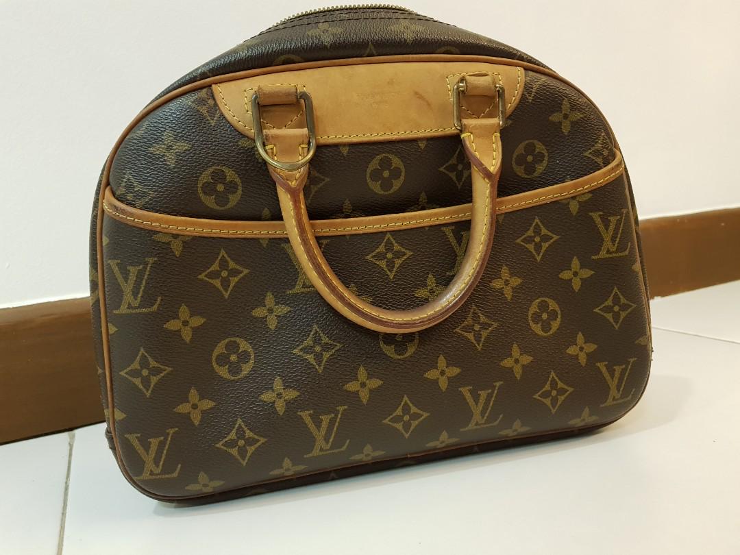Authentic Louis Vuitton, Luxury, Bags & Wallets on Carousell