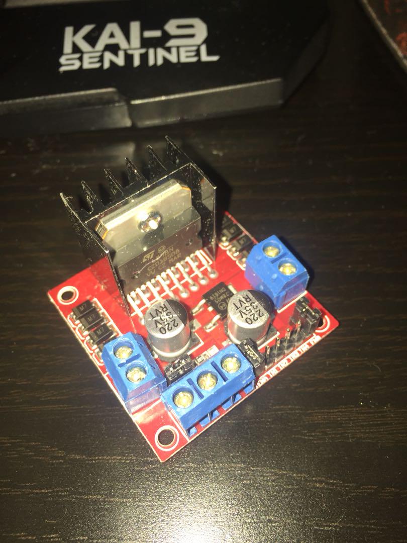 Raspberry Pi with sd carf ,H-bridge and free battery compartment ...