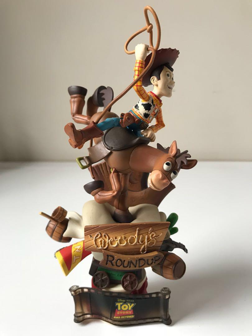 Square Enix Disney Pixar Formation Arts Bug’s Life, Hobbies & Toys ...