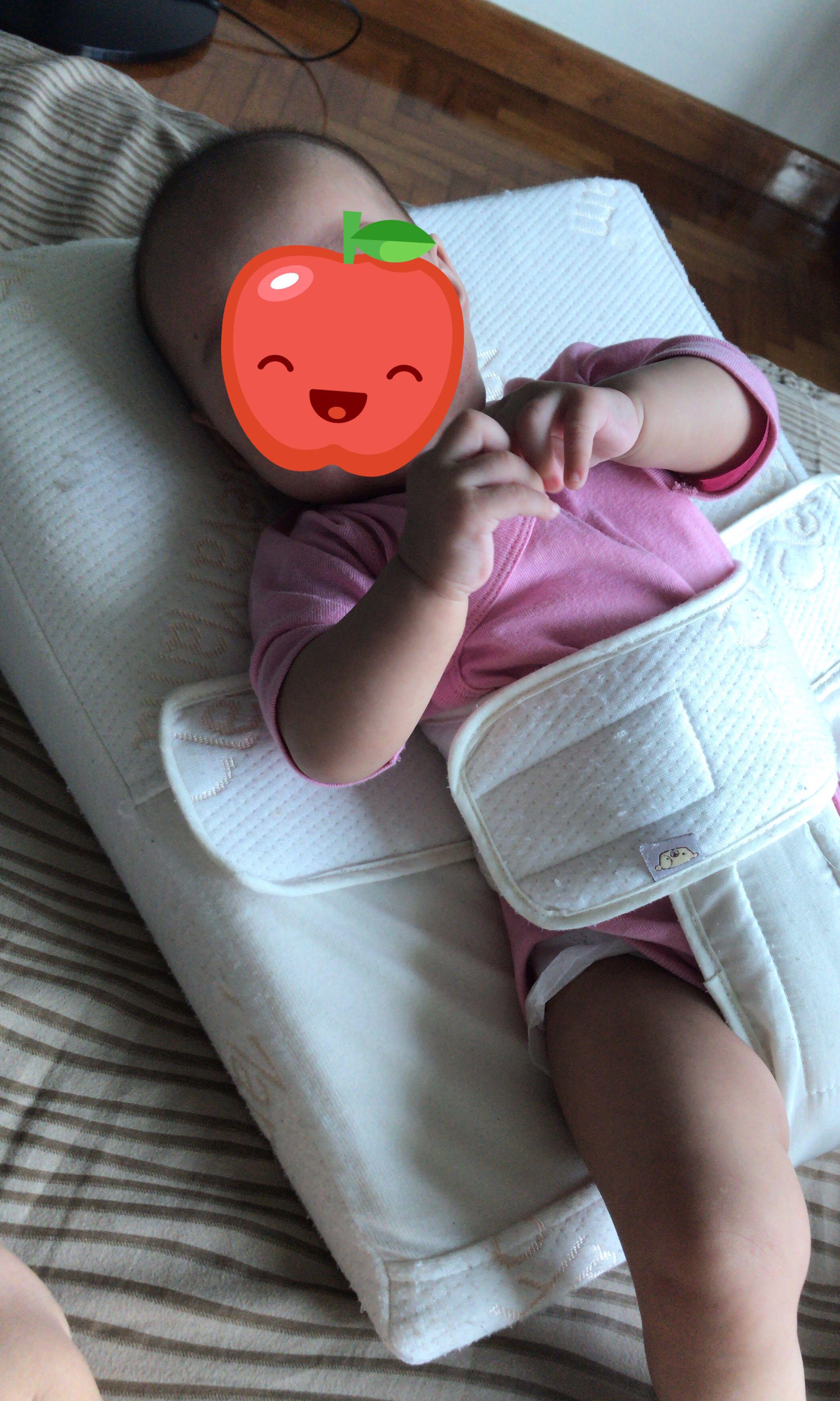 Clevamama positioner, Babies & Kids, Baby Nursery & Kids Furniture ...