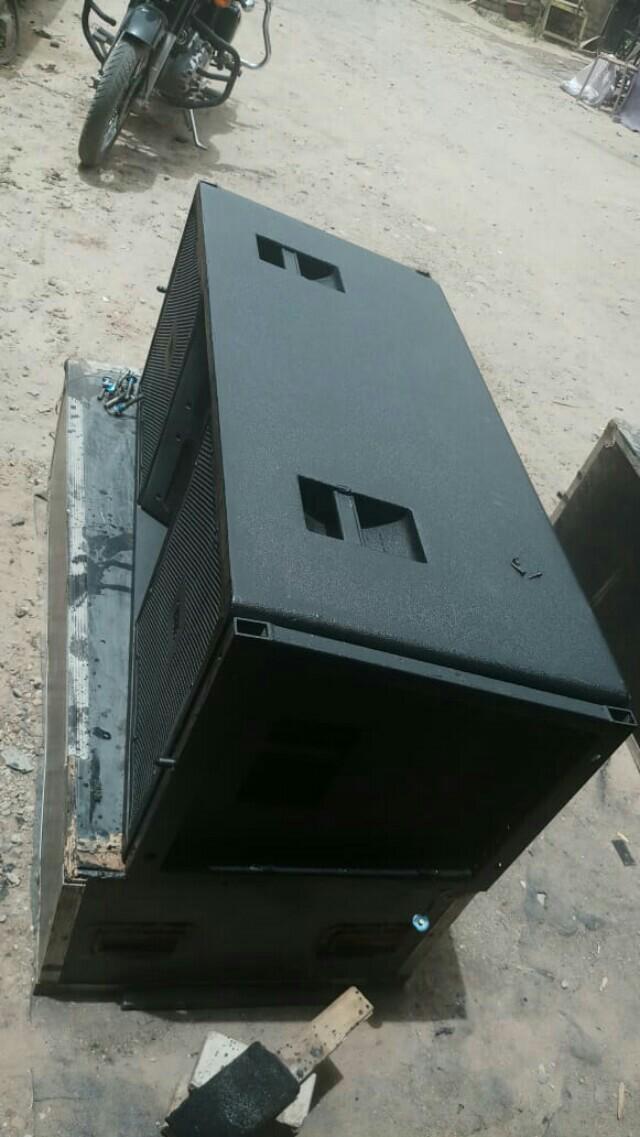 JBL Vertec 4886 6 subs with amp Line Array Loud Speaker System, Hobbies ...