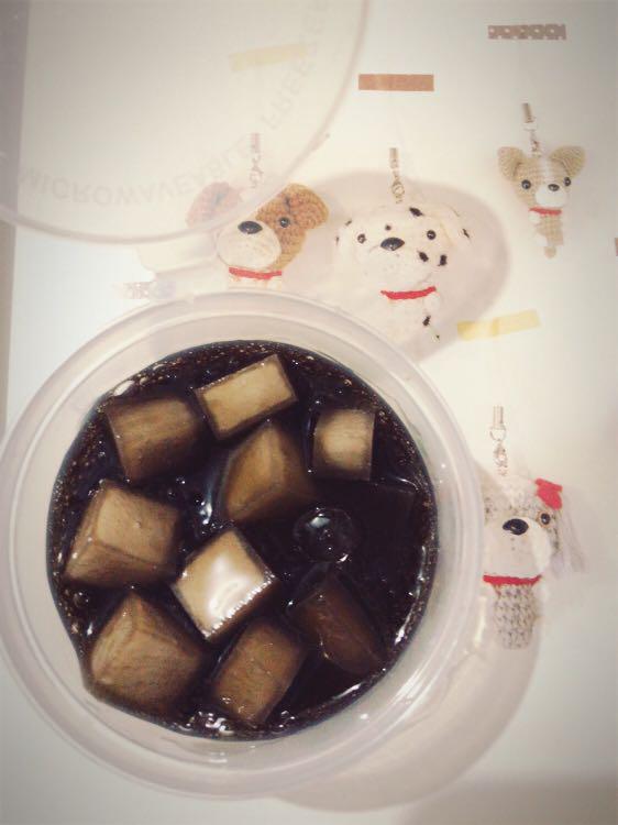 coca cola Jelly Cubes SLime, Hobbies & Toys, Stationary & Craft ...