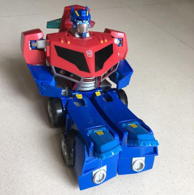 Transformers Animated Supreme-Roll Out Command Optimus Prime, Hobbies ...