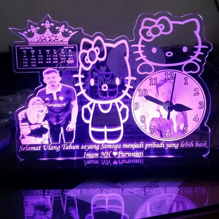 Lampu hias LED foto acrylic akrilik kado unik lucu custom ulang tahun ...