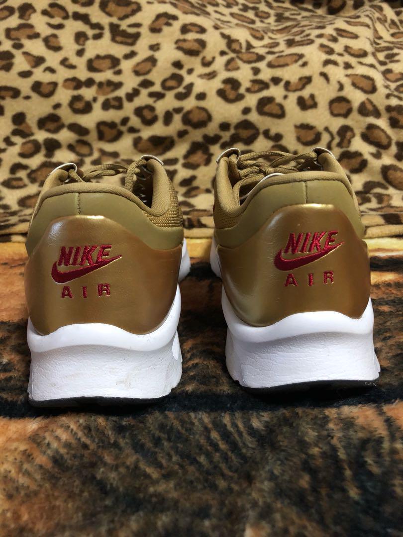 Nike Air Max Jew, Women's Fashion, Footwear, Sneakers on Carousell
