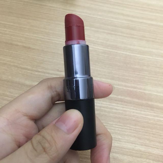 Pac lipstick matte ML06, Kesehatan & Kecantikan, Rias Wajah di Carousell