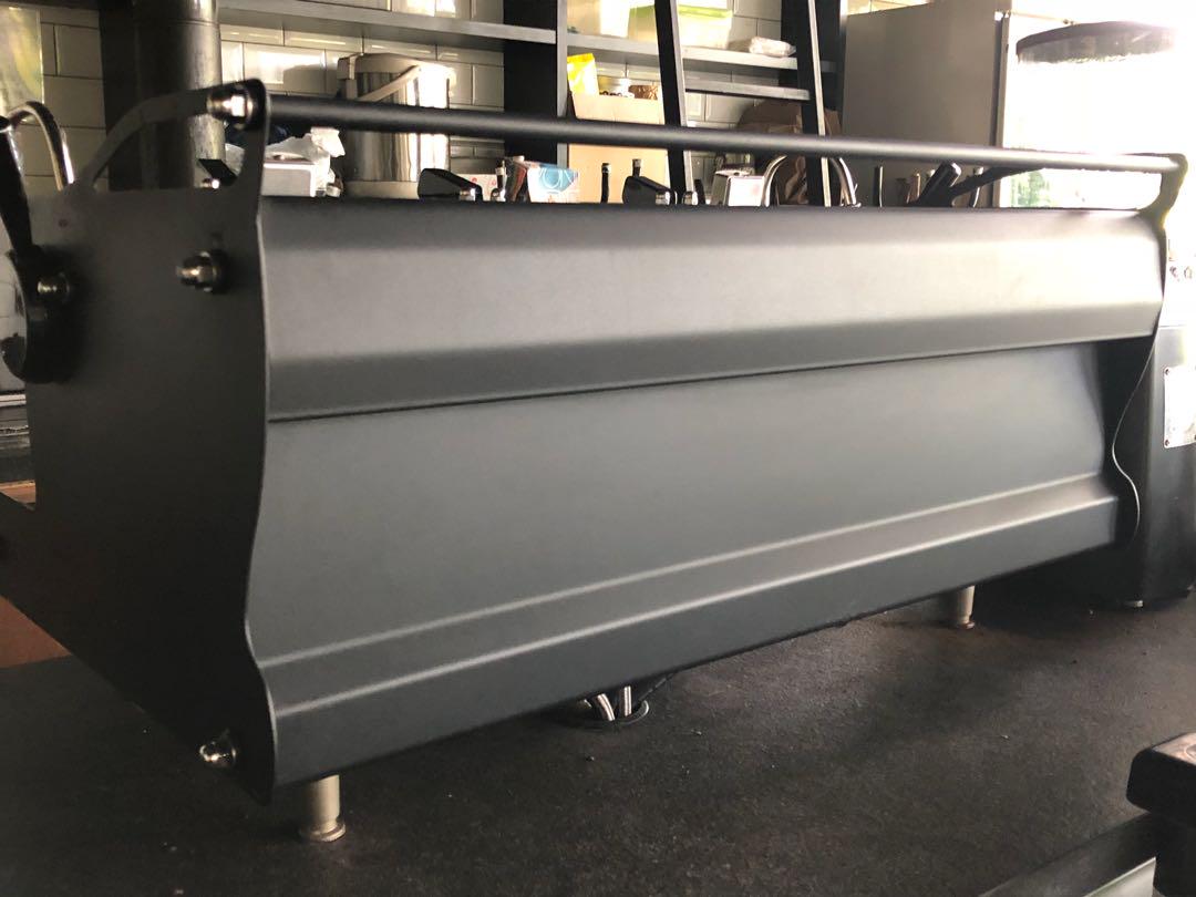 Synesso Cyncra Espresso Machine 3 Group, TV & Home Appliances, Kitchen ...