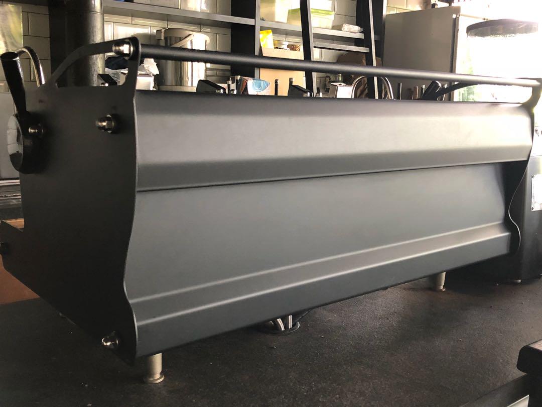 Synesso Cyncra Espresso Machine 3 Group, TV & Home Appliances, Kitchen ...