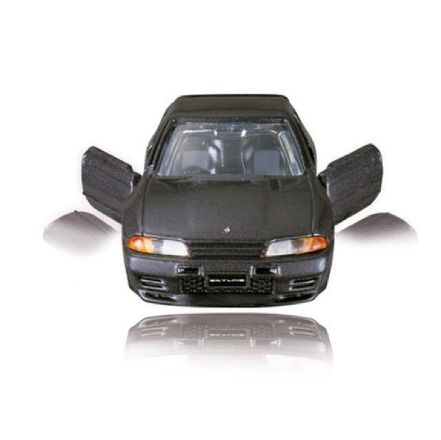 Tomica premium nissan Skyline GTR R32 GT-R R32 , Hobbies & Toys, Toys ...