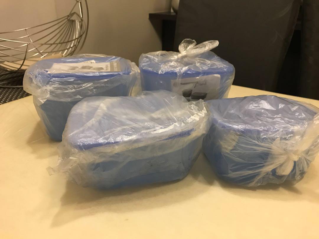 Tupperware Freezermates (Brilliant Blue), Everything Else on Carousell