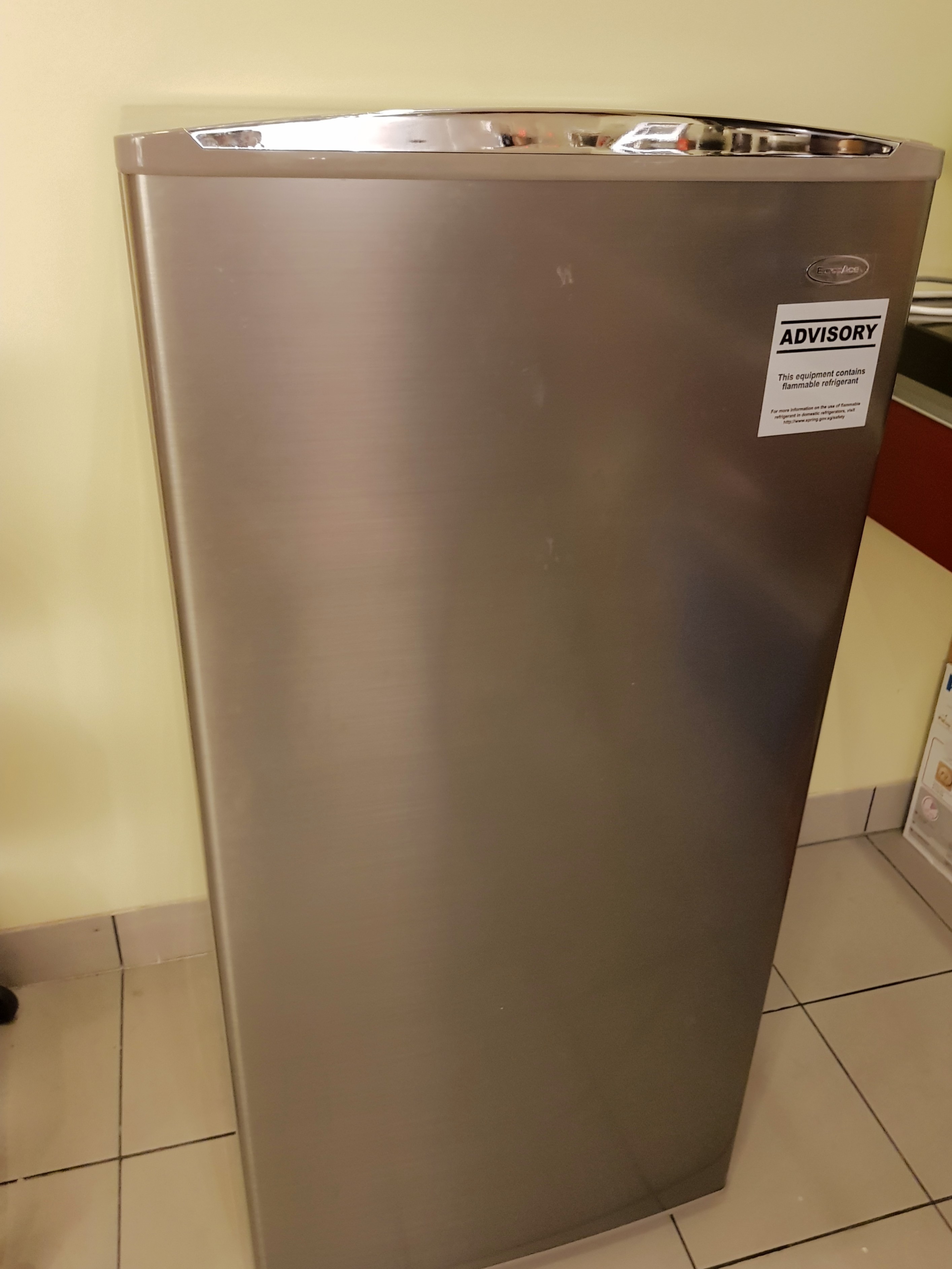 EuropAce Fridge (midi size), TV & Home Appliances, Kitchen Appliances ...