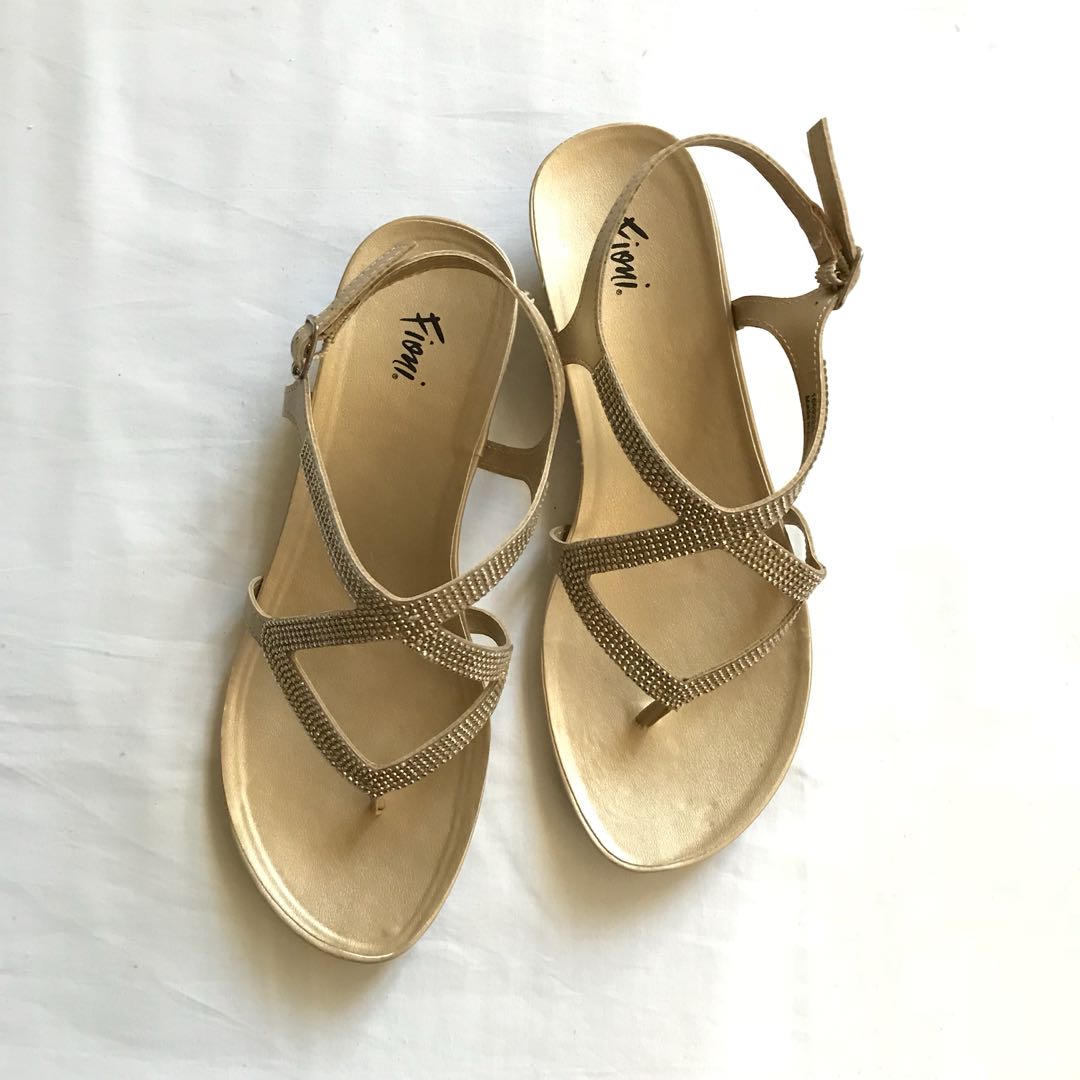 Gold Sandals, Women's Fashion, Footwear, Flats & Sandals on Carousell