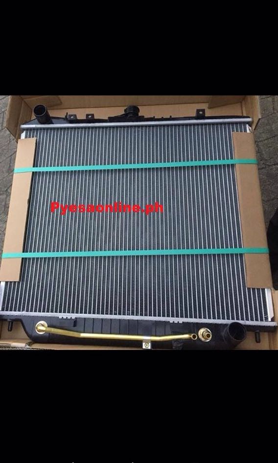 Isuzu trooper radiator assembly, Car Parts & Accessories on Carousell
