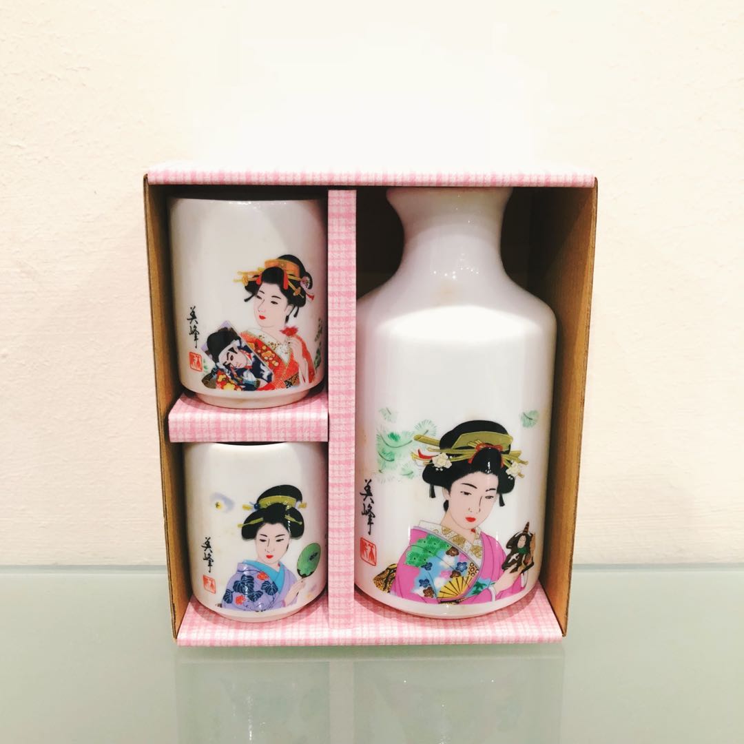 Japanese Sake Set, Furniture & Home Living, Home Decor, Vases ...