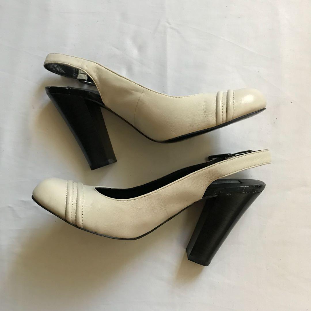Mango Slingback Pumps, Women's Fashion, Footwear, Heels on Carousell