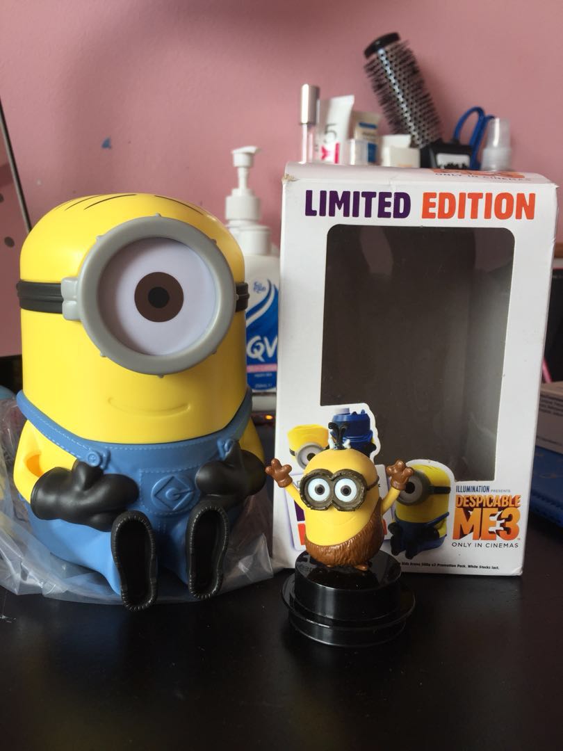 Minion Water Bottle (LIMITED EDITION), Hobbies & Toys, Toys & Games on ...