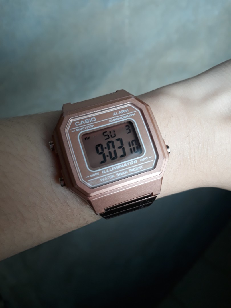 CASIO in bronze, Women's Fashion, Watches & Accessories, Watches on ...