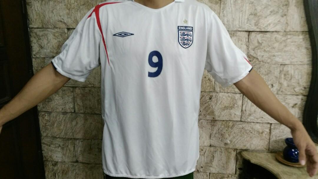 England Home 2006 Football Kit Wayne Rooney, Men's Fashion, Tops & Sets ...