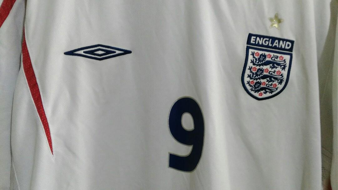 England Home 2006 Football Kit Wayne Rooney, Men's Fashion, Tops & Sets ...
