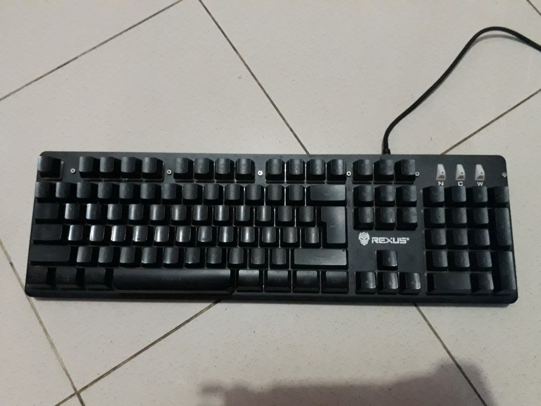 Keyboard merek rexus, Elektronik, Bagian Komputer & Aksesoris di Carousell