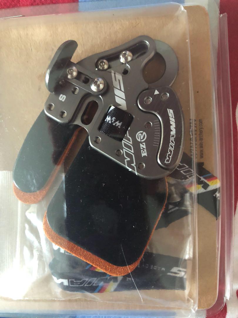 Win & win finger tab (brand new), Sports Equipment, Exercise & Fitness ...