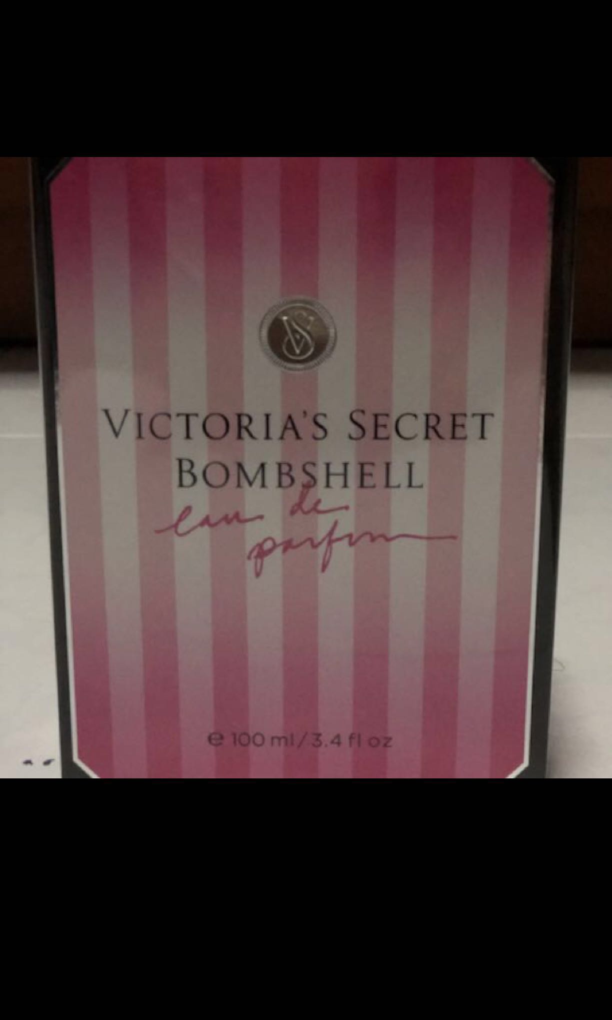 Bombshell 100ml, Beauty & Personal Care, Fragrance & Deodorants on Carousell