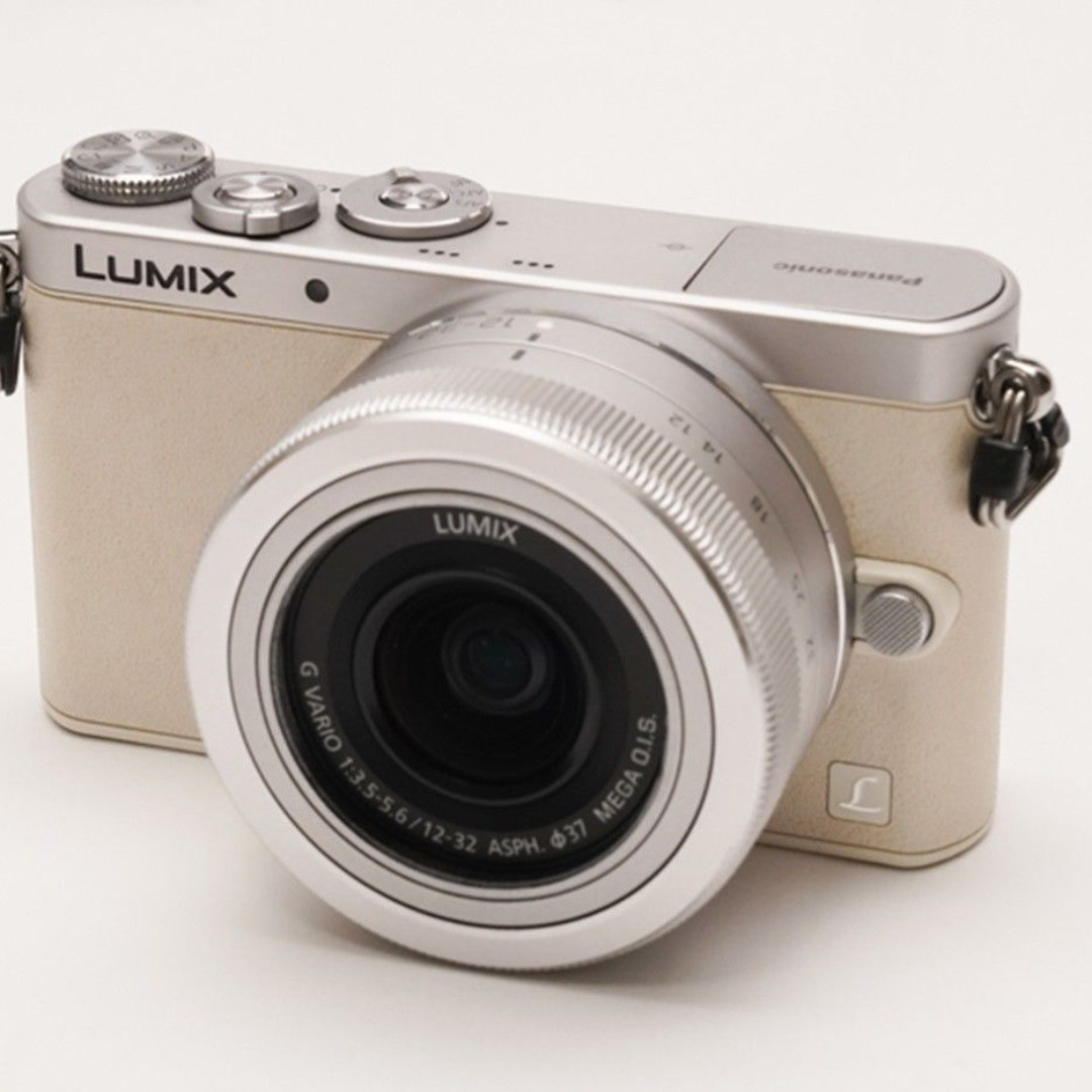 Panasonic Lumix GM1 White color camera with 12-32mm len. Like New ...