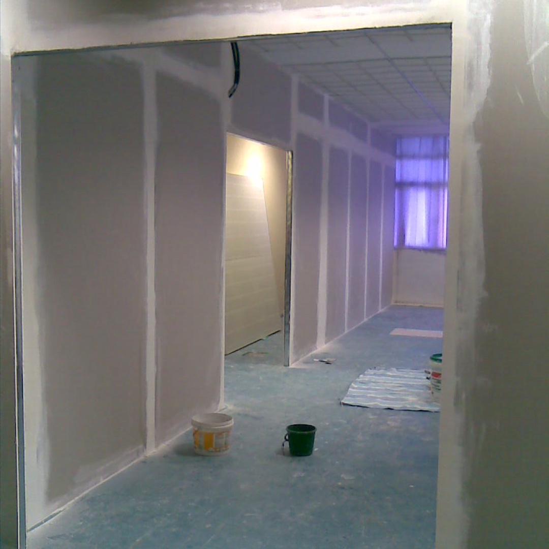 Buat partition office, Services, Home Services, Renovations on Carousell