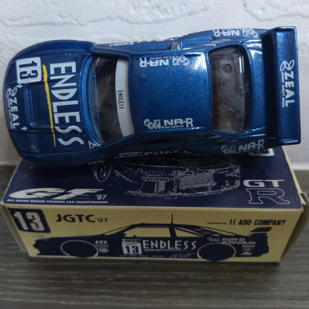 Tomica endless GTR - R33, 興趣及遊戲, 玩具 & 遊戲類 - Carousell